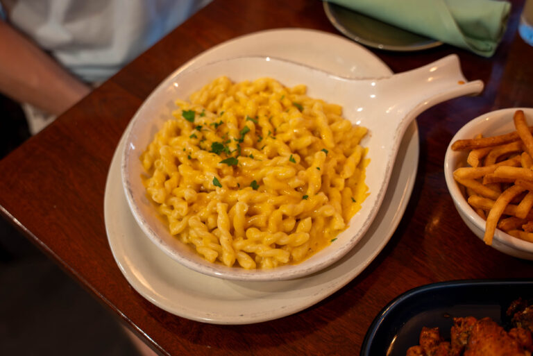 Home - The Joyce Restaurant & Pub